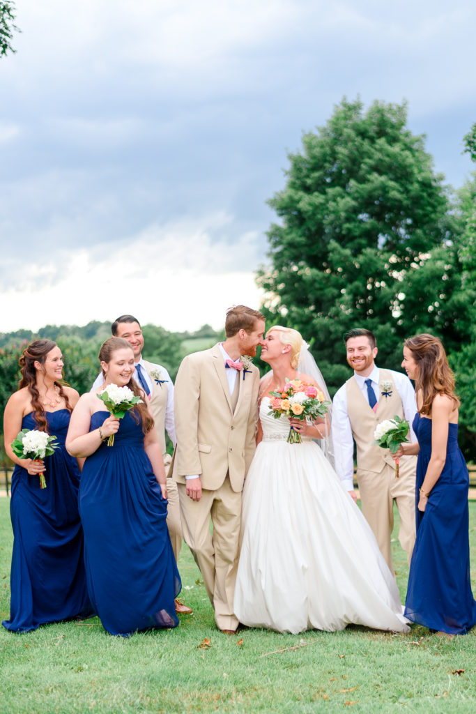 How To Shoot Bridal Party Portraits: Bridal Party Poses