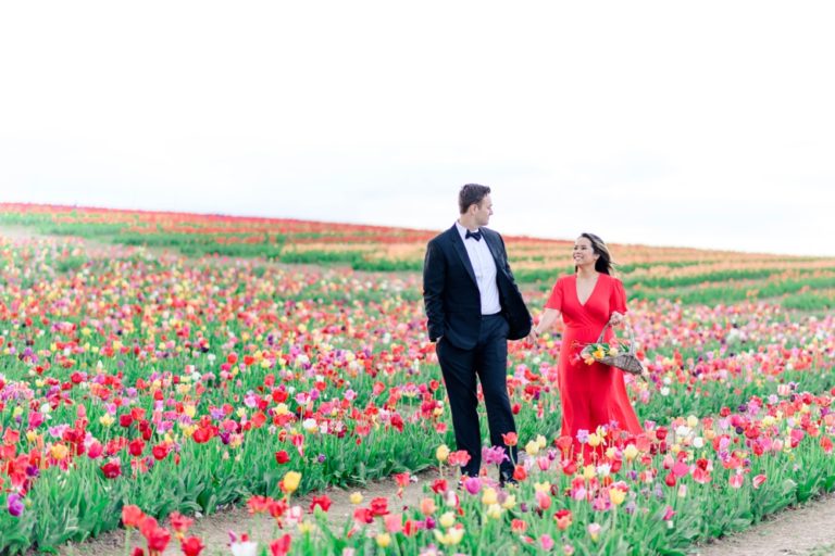 Tulip Field Photos at Burnside Farms in Nokesville, VA: Skyler + Diem