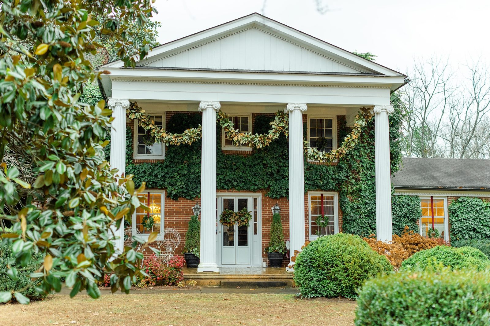 Winter Wedding at Glencliff Manor: Laurin + Melanie