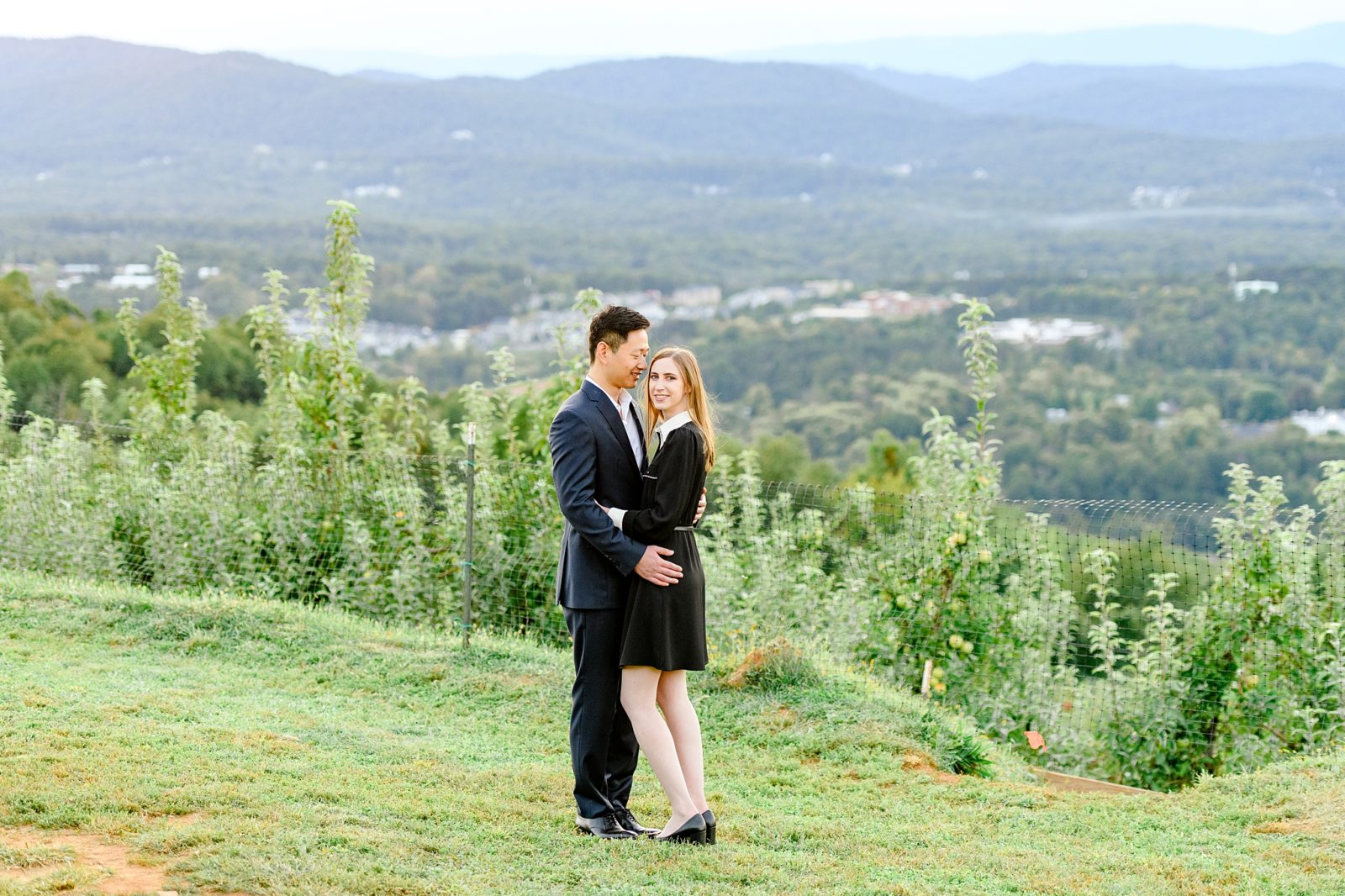 Carter Mountain Engagement Photos | Alina Thomas
